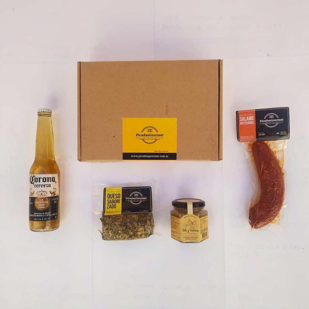 PicadaBox 4 con Cerveza LATA X 269 ML – Picadas Gourmet Argentina